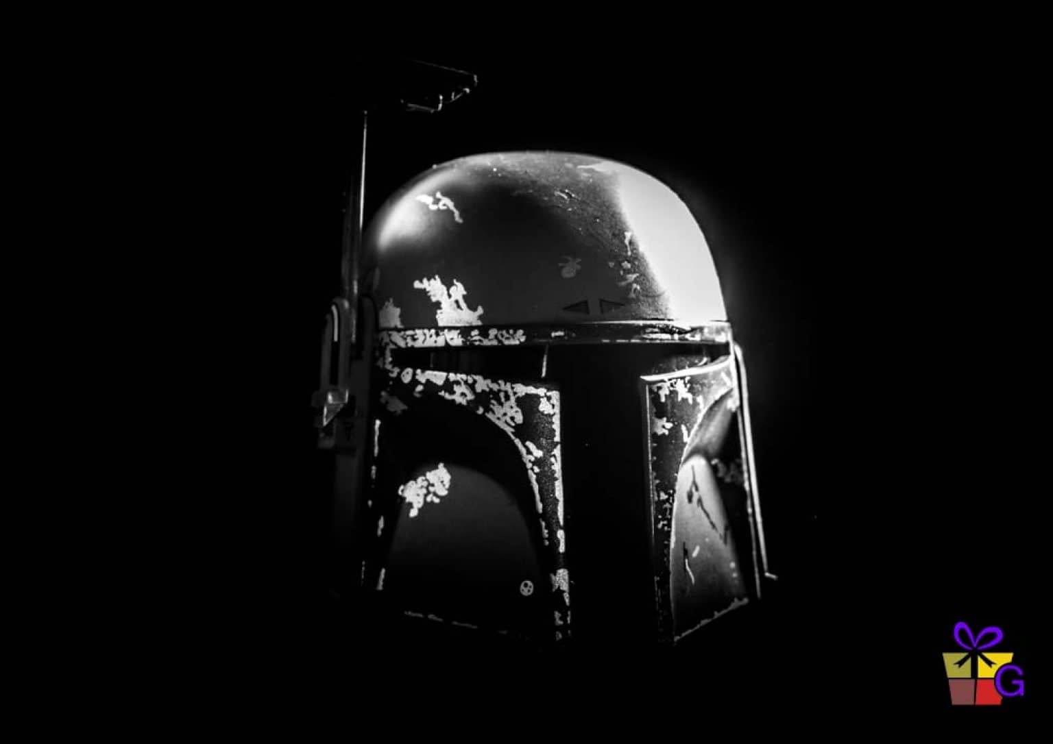 6 Christmas Gifts For Star Wars Fans To Remember The Iconic Saga